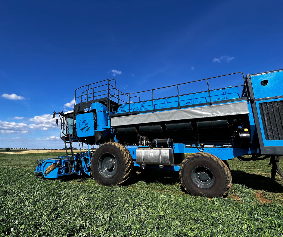 Self-propelled peas harvester - Steco-Ma